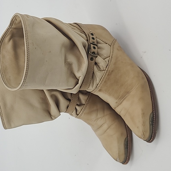 Zodiac | Shoes | Vintage Zodiac Cream Leather Slouch Boots 8s 90s Size ...